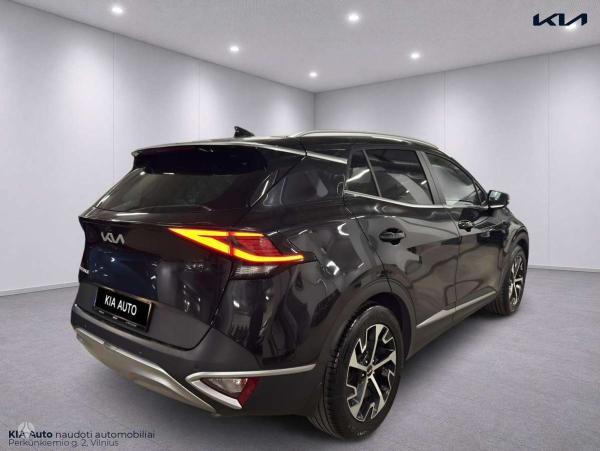 Black Kia Sportage 2022 in Vilnius, with an engine capacity of 1.60 L and mileage of 91 thousand km for 21900 €, photo 2 on AUTOMOTO.COM.LV