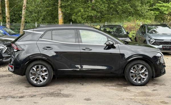 Melns Kia Sportage 2022 Viļņa, ar dzinēja tilpumu 1.60 L un nobraukumu 114 tūkst. km par 26990 €, foto 4 vietnē AUTOMOTO.COM.LV