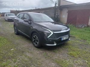 Melns Kia Sportage 2022 Valmiera, ar dzinēja tilpumu 1.60 L un nobraukumu 43 tūkst. km par 18000 €, foto  vietnē AUTOMOTO.COM.LV