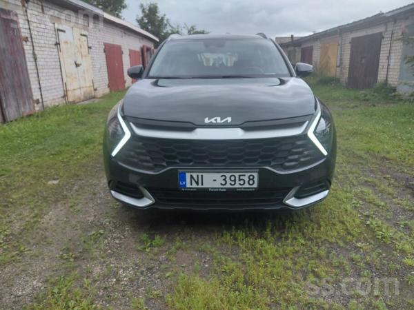 Черный Киа Sportage 2022 в Валмиера, объемом двигателя 1.60 л и пробегом 42 тыс. км за 18000 €, фото 6 на AUTOMOTO.COM.LV