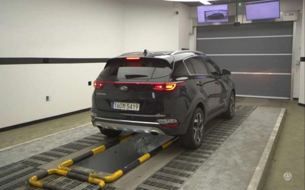 Melns Kia Sportage 2022 Kauņa, ar dzinēja tilpumu 1.60 L un nobraukumu 110 tūkst. km par 13800 €, foto 4 vietnē AUTOMOTO.COM.LV