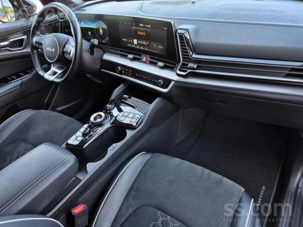 Melns Kia Sportage 2022 Rīga, ar dzinēja tilpumu 1.60 L un nobraukumu 63 tūkst. km par 24990 €, foto 10 vietnē AUTOMOTO.COM.LV