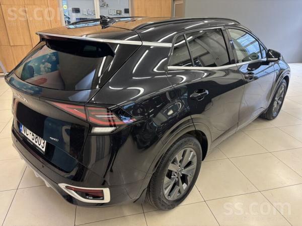 Melns Kia Sportage 2022 Rīga, ar dzinēja tilpumu 1.60 L un nobraukumu 77 tūkst. km par 23500 €, foto 5 vietnē AUTOMOTO.COM.LV