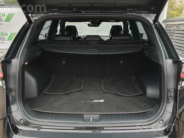 Black Kia Sportage 2022 in Riga, with an engine capacity of 1.60 L and mileage of 82 thousand km for 22900 €, photo 11 on AUTOMOTO.COM.LV