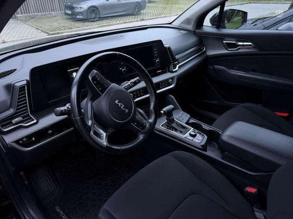 Black Kia Sportage 2022 in Klaipeda, with an engine capacity of 1.60 L and mileage of 89 thousand km for 20900 €, photo 8 on AUTOMOTO.COM.LV