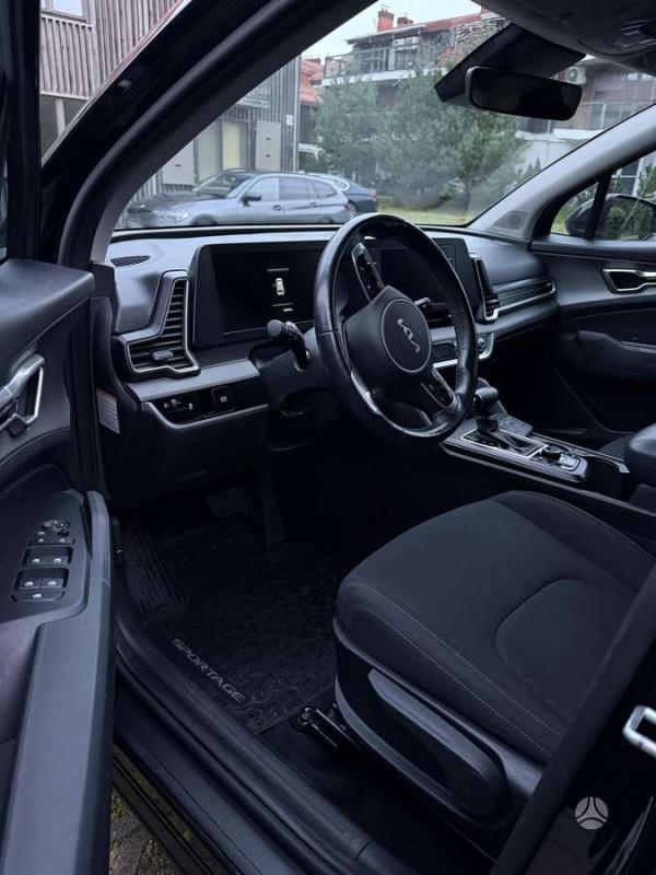 Black Kia Sportage 2022 in Klaipeda, with an engine capacity of 1.60 L and mileage of 89 thousand km for 20900 €, photo 10 on AUTOMOTO.COM.LV