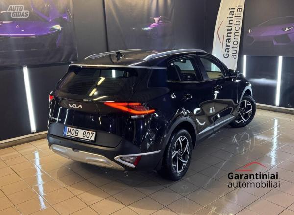 Черный Киа Sportage 2023 в Авиженяй, объемом двигателя 1.60 л и пробегом 98 тыс. км за 22950 €, фото 2 на AUTOMOTO.COM.LV