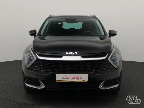 Black Kia Sportage 2023 in Vilnius, with an engine capacity of 1.60 L and mileage of 161 thousand km for 23999 €, photo 3 on AUTOMOTO.COM.LV