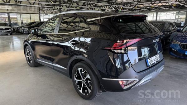 Черный Киа Sportage 2023 в Рига, объемом двигателя 1.60 л и пробегом 25 тыс. км за 25900 €, фото 3 на AUTOMOTO.COM.LV