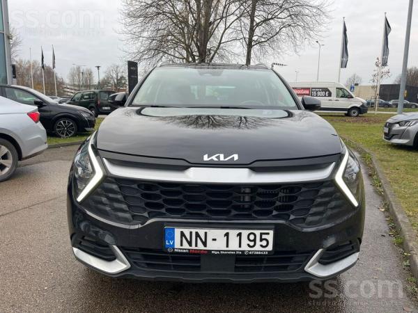 Черный Киа Sportage 2023 в Рига, объемом двигателя 1.60 л и пробегом 85 тыс. км за 22500 €, фото 3 на AUTOMOTO.COM.LV