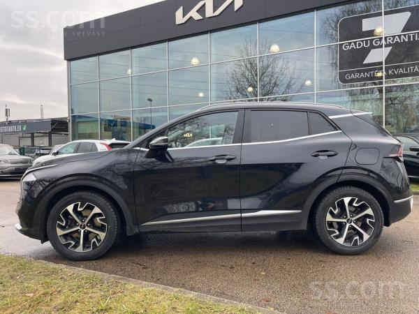 Черный Киа Sportage 2023 в Рига, объемом двигателя 1.60 л и пробегом 85 тыс. км за 22500 €, фото 8 на AUTOMOTO.COM.LV