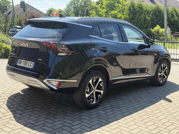 Black Kia Sportage 2023 in Kaunas, with an engine capacity of 1.60 L and mileage of 140 thousand km for 23200 €, photo 3 on AUTOMOTO.COM.LV