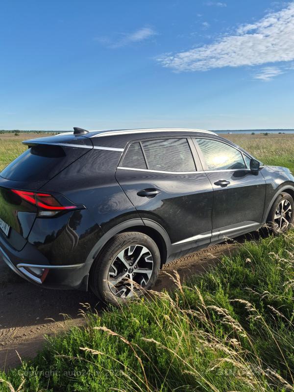 Melns Kia Sportage 2023 Tallina, ar dzinēja tilpumu 1.60 L un nobraukumu 69 tūkst. km par 28500 €, foto 4 vietnē AUTOMOTO.COM.LV