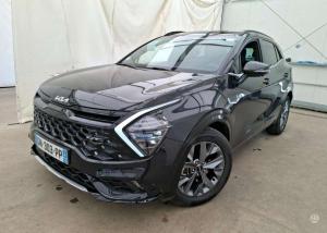 Black Kia Sportage 2023 in Vilnius, with an engine capacity of 1.60 L and mileage of 134 thousand km for 25990 €, photo  on AUTOMOTO.COM.LV