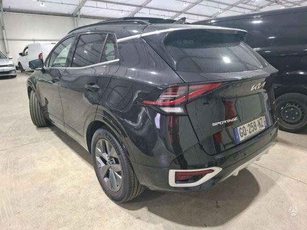 Черный Киа Sportage 2023 в Вильнюс, объемом двигателя 1.60 л и пробегом 106 тыс. км за 26990 €, фото 4 на AUTOMOTO.COM.LV