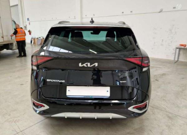 Kia Sportage 2023 Viļņa vietnē Melns Kia Sportage 2023 Viļņa, ar dzinēja tilpumu 1.60 L un nobraukumu 53 tūkst. km par 29990 €, foto 6 vietnē AUTOMOTO.COM.LV