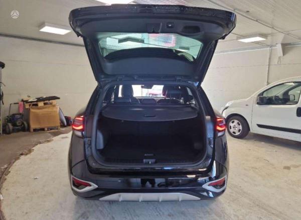 Melns Kia Sportage 2023 Viļņa, ar dzinēja tilpumu 1.60 L un nobraukumu 63 tūkst. km par 27990 €, foto 7 vietnē AUTOMOTO.COM.LV