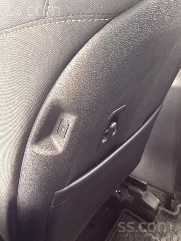 Melns Kia Sportage 2023 Rīga, ar dzinēja tilpumu 1.60 L un nobraukumu 91 tūkst. km par 20900 €, foto 11 vietnē AUTOMOTO.COM.LV