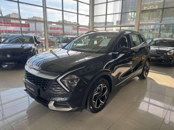 Melns Kia Sportage 2024 Viļņa, ar dzinēja tilpumu 1.60 L un nobraukumu 33 tūkst. km par 25600 €, foto 1 vietnē AUTOMOTO.COM.LV