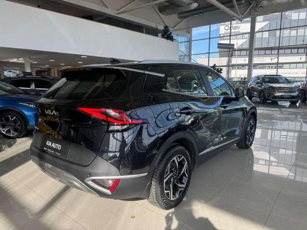 Melns Kia Sportage 2024 Viļņa, ar dzinēja tilpumu 1.60 L un nobraukumu 33 tūkst. km par 25600 €, foto 2 vietnē AUTOMOTO.COM.LV