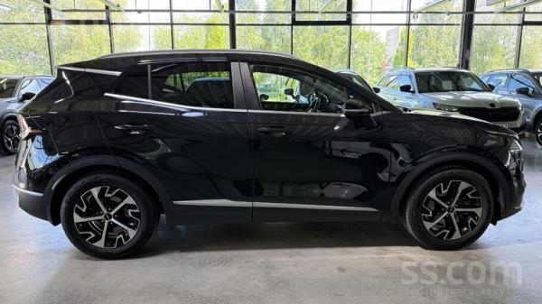 Черный Киа Sportage 2025 в Рига, объемом двигателя 1.60 л и пробегом 27 тыс. км за 28900 €, фото 5 на AUTOMOTO.COM.LV