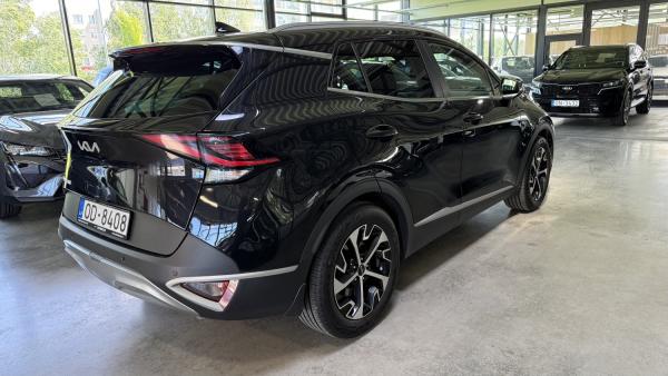 Melns Kia Sportage 2025 Rīga, ar dzinēja tilpumu 1.60 L un nobraukumu 27 tūkst. km par 2890000 €, foto 3 vietnē AUTOMOTO.COM.LV