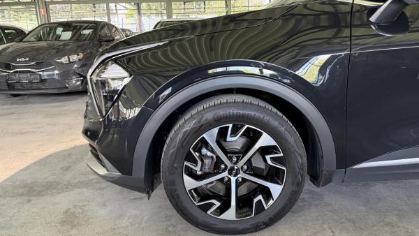 Melns Kia Sportage 2025 Rīga, ar dzinēja tilpumu 1.60 L un nobraukumu 27 tūkst. km par 2890000 €, foto 6 vietnē AUTOMOTO.COM.LV