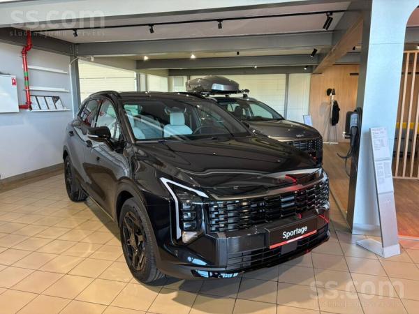 Black Kia Sportage 2026 in Liepaja, with an engine capacity of 1.60 L and mileage of 6 thousand km for 33940 €, photo 2 on AUTOMOTO.COM.LV