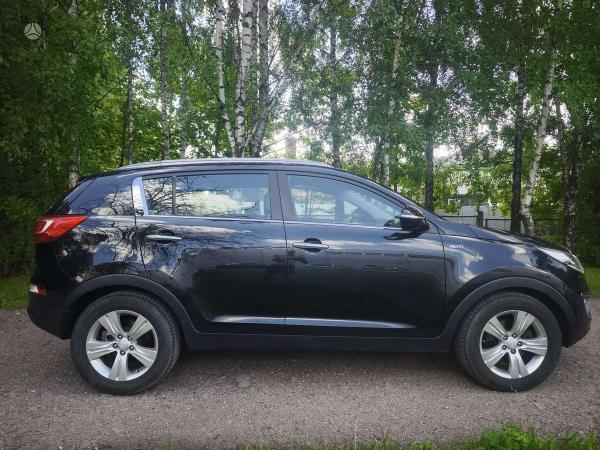 Melns Kia Sportage 2013 Kauņa, ar dzinēja tilpumu 2.00 L un nobraukumu 229 tūkst. km par 6499 €, foto 9 vietnē AUTOMOTO.COM.LV