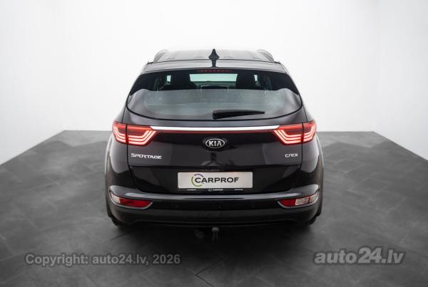 Black Kia Sportage 2016 in Tallinn, with an engine capacity of 2.00 L and mileage of 220 thousand km for 11999 €, photo 5 on AUTOMOTO.COM.LV