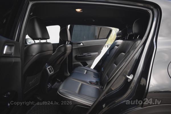 Melns Kia Sportage 2016 Tartu, ar dzinēja tilpumu 2.00 L un nobraukumu 166 tūkst. km par 14499 €, foto 9 vietnē AUTOMOTO.COM.LV