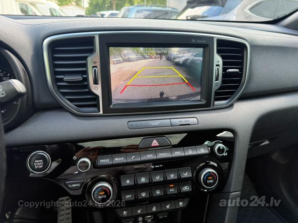 Melns Kia Sportage 2016 Tallina, ar dzinēja tilpumu 1.60 L un nobraukumu 166 tūkst. km par 13990 €, foto 11 vietnē AUTOMOTO.COM.LV