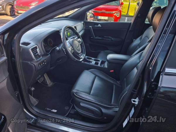 Черный Киа Sportage 2016 в Таллин, объемом двигателя 1.60 л и пробегом 191 тыс. км за 9900 €, фото 7 на AUTOMOTO.COM.LV