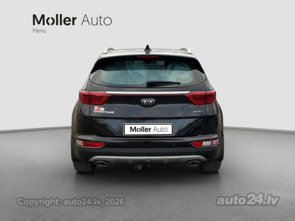 Melns Kia Sportage 2018 Pērnava, ar dzinēja tilpumu 2.00 L un nobraukumu 163 tūkst. km par 14900 €, foto 4 vietnē AUTOMOTO.COM.LV