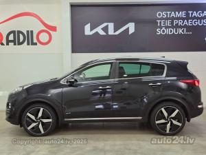 Black Kia Sportage 2018 in Haapsalu, with an engine capacity of 2.00 L and mileage of 155 thousand km for 15500 €, photo  on AUTOMOTO.COM.LV