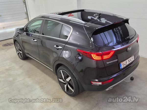 Melns Kia Sportage 2018 Hāpsalu, ar dzinēja tilpumu 2.00 L un nobraukumu 155 tūkst. km par 15500 €, foto 10 vietnē AUTOMOTO.COM.LV
