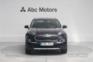 Black Kia Sportage 2020 in Tallinn, with an engine capacity of 1.60 L and mileage of 70 thousand km for 15990 €, photo 3 on AUTOMOTO.COM.LV