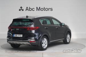 Black Kia Sportage 2020 in Tallinn, with an engine capacity of 1.60 L and mileage of 70 thousand km for 15990 €, photo 5 on AUTOMOTO.COM.LV