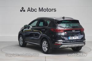 Black Kia Sportage 2020 in Tallinn, with an engine capacity of 1.60 L and mileage of 70 thousand km for 15990 €, photo 7 on AUTOMOTO.COM.LV