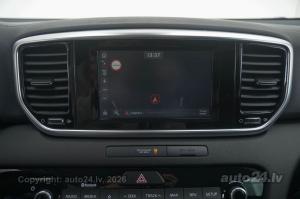 Black Kia Sportage 2020 in Tallinn, with an engine capacity of 1.60 L and mileage of 70 thousand km for 15990 €, photo 13 on AUTOMOTO.COM.LV