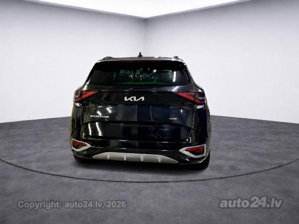 Black Kia Sportage 2022 in Tallinn, with an engine capacity of 1.60 L and mileage of 63 thousand km for 33300 €, photo 2 on AUTOMOTO.COM.LV