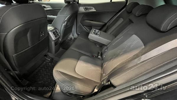 Черный Киа Sportage 2023 в Нарва, объемом двигателя 1.60 л и пробегом 45 тыс. км за 27500 €, фото 7 на AUTOMOTO.COM.LV