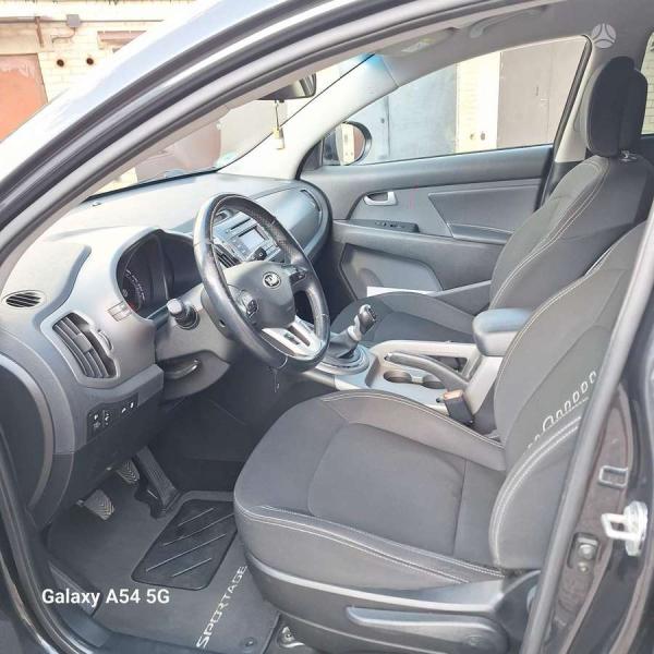 Черный Киа Sportage 2014 в Мажейкяй, объемом двигателя 1.69 л и пробегом 176 тыс. км за 7200 €, фото 7 на AUTOMOTO.COM.LV