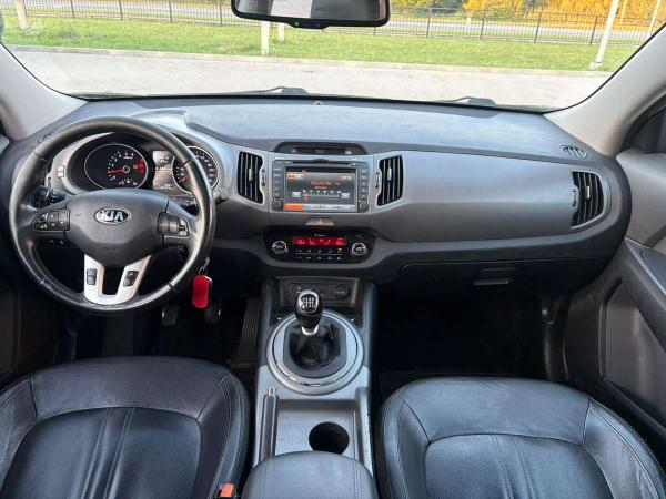 Melns Kia Sportage 2015 Tauragė, ar dzinēja tilpumu 1.69 L un nobraukumu 271 tūkst. km par 6700 €, foto 10 vietnē AUTOMOTO.COM.LV