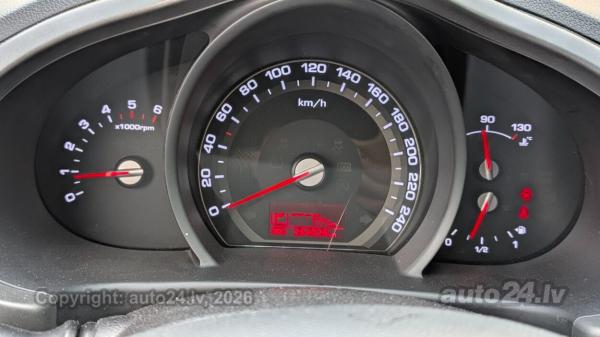 Melns Kia Sportage 2012 Tallina, ar dzinēja tilpumu 2.00 L un nobraukumu 254 tūkst. km par 7800 €, foto 11 vietnē AUTOMOTO.COM.LV