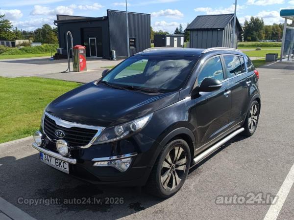 Kia Sportage 2012 in Jogeva on AUTOMOTO.COM.LV Black Kia Sportage 2012 in Jogeva, with an engine capacity of 2.00 L and mileage of 233 thousand km for 8000 €, photo 1 on AUTOMOTO.COM.LV