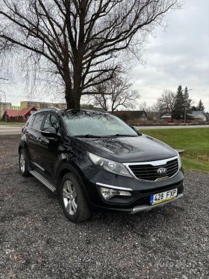 Черный Киа Sportage 2013 в Таллин, объемом двигателя 1.60 л и пробегом 229 тыс. км за 8500 €, фото  на AUTOMOTO.COM.LV