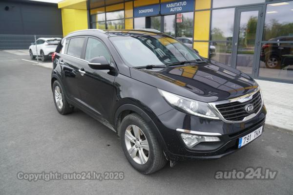 Melns Kia Sportage 2013 Tallina, ar dzinēja tilpumu 2.00 L un nobraukumu 294 tūkst. km par 4790 €, foto 3 vietnē AUTOMOTO.COM.LV