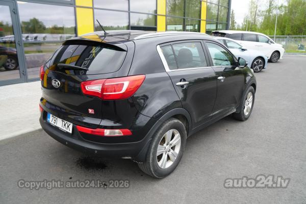 Melns Kia Sportage 2013 Tallina, ar dzinēja tilpumu 2.00 L un nobraukumu 294 tūkst. km par 4790 €, foto 4 vietnē AUTOMOTO.COM.LV