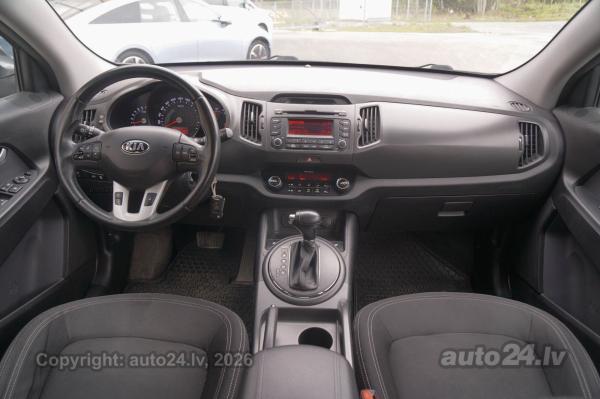 Melns Kia Sportage 2013 Tallina, ar dzinēja tilpumu 2.00 L un nobraukumu 294 tūkst. km par 4790 €, foto 8 vietnē AUTOMOTO.COM.LV